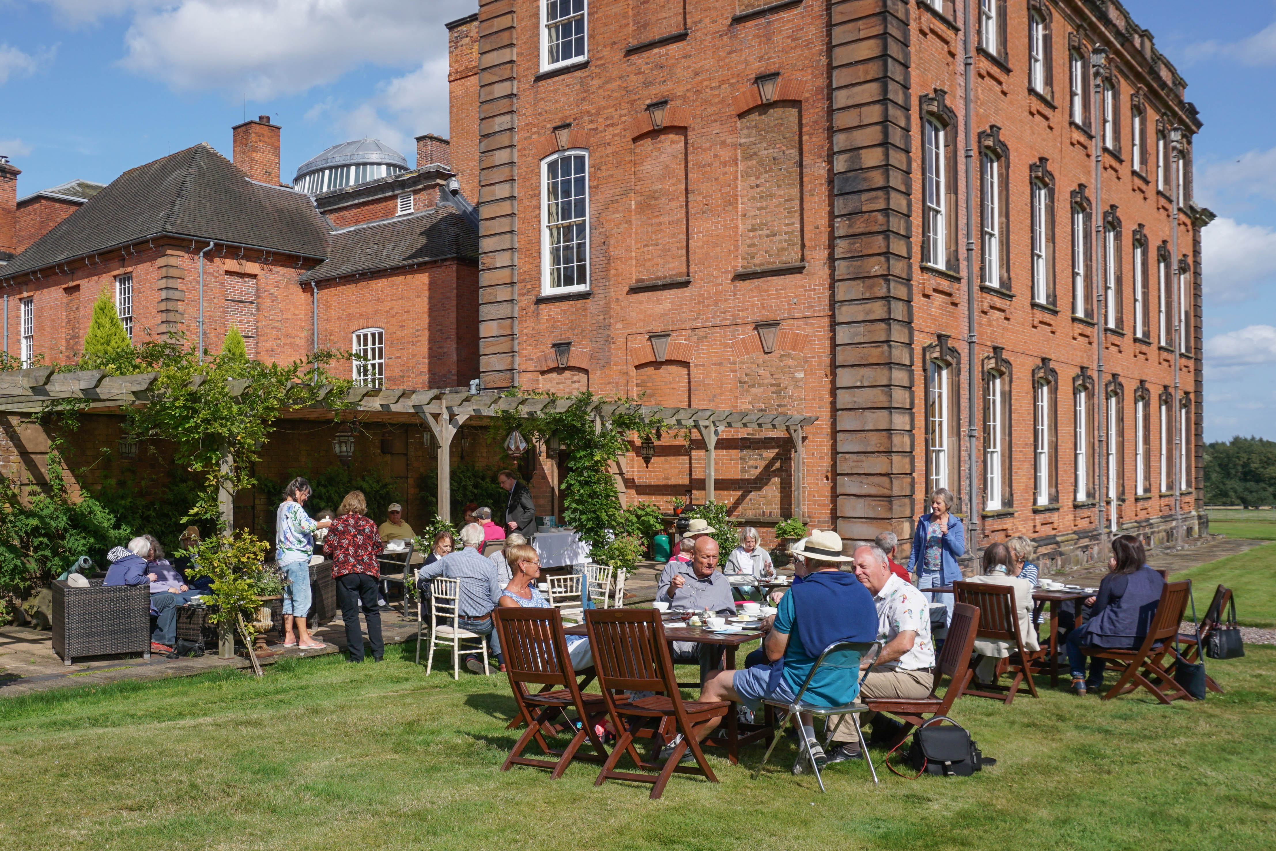 Visit to Chillington Hall | Friends of Shropshire Archives